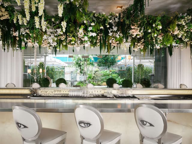 Sanderson London, Greater London : -34% during the day - Dayuse.com