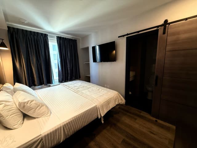 Bkway Hotel Brooklyn, Cypress Hills : -55% during the day - Dayuse.com